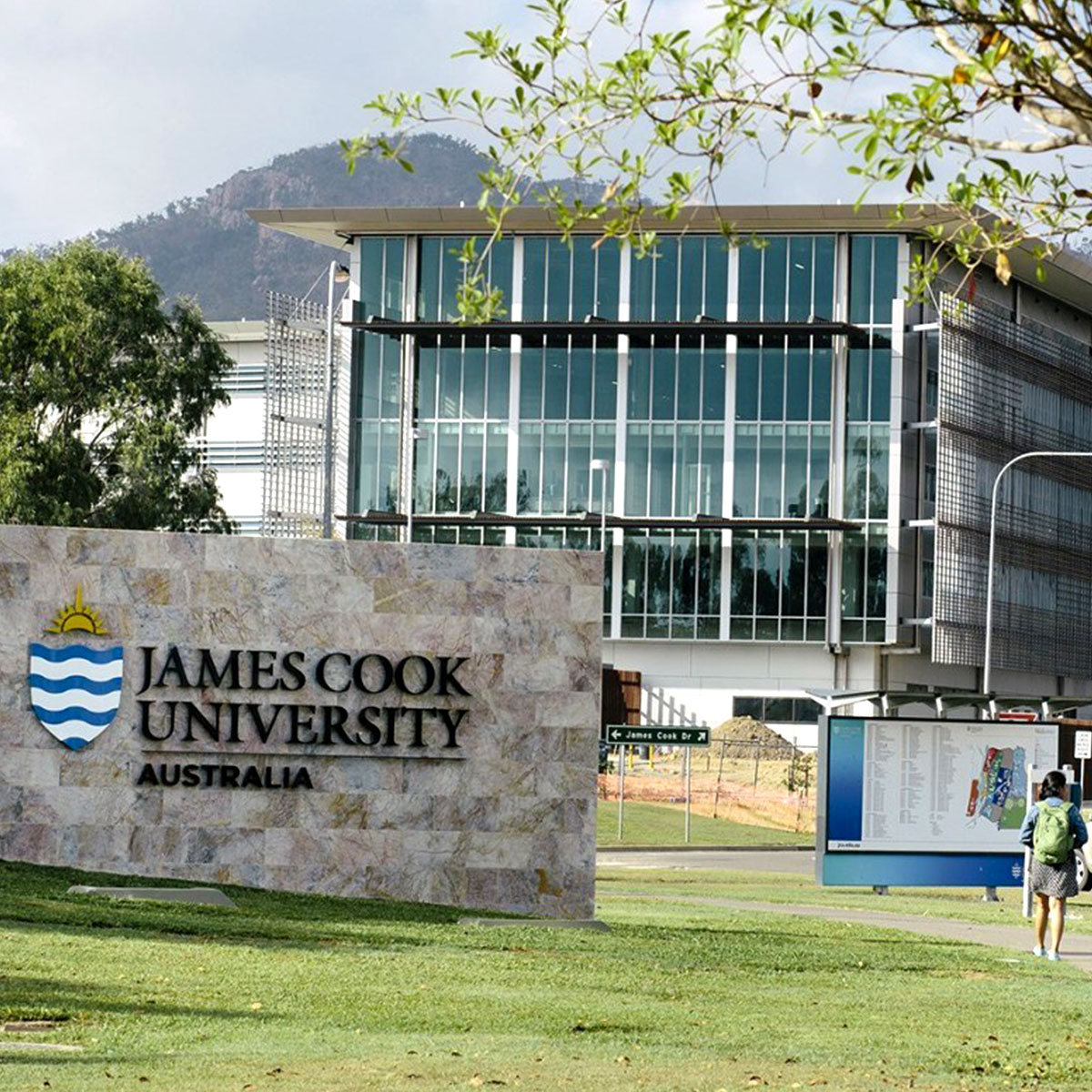 James Cook University James Cook University – Cairns Innovation